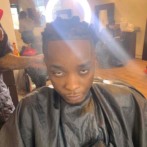 Haircut Near Me: Chicago, IL | Appointments | StyleSeat