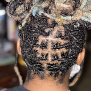 Locs Near Me: nailstyles+near+e | Appointments | StyleSeat