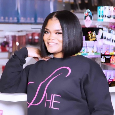 Sheena Scott Stylist | Book Online with StyleSeat