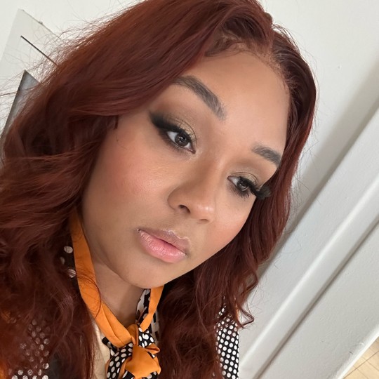 Dee Holt Not in DE til 10/24 Stylist | Book Online with StyleSeat