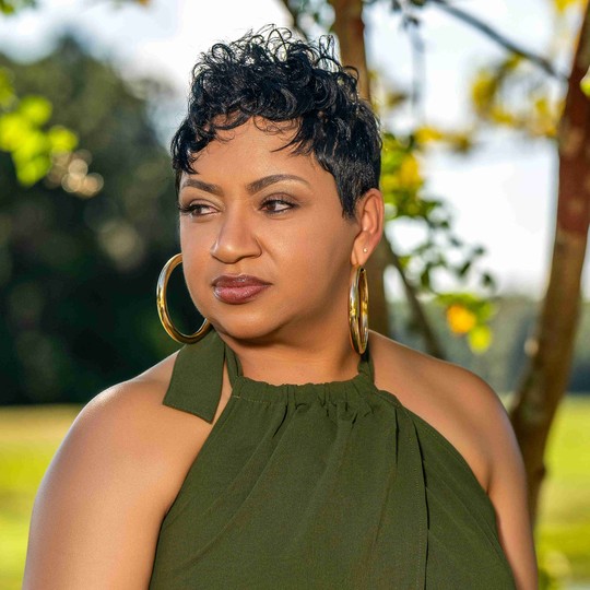 Felicia Davis Stylist | Book Online with StyleSeat