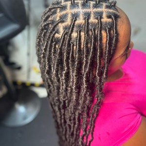 Locs Near Me: pompadour+salon++spa | Appointments | StyleSeat